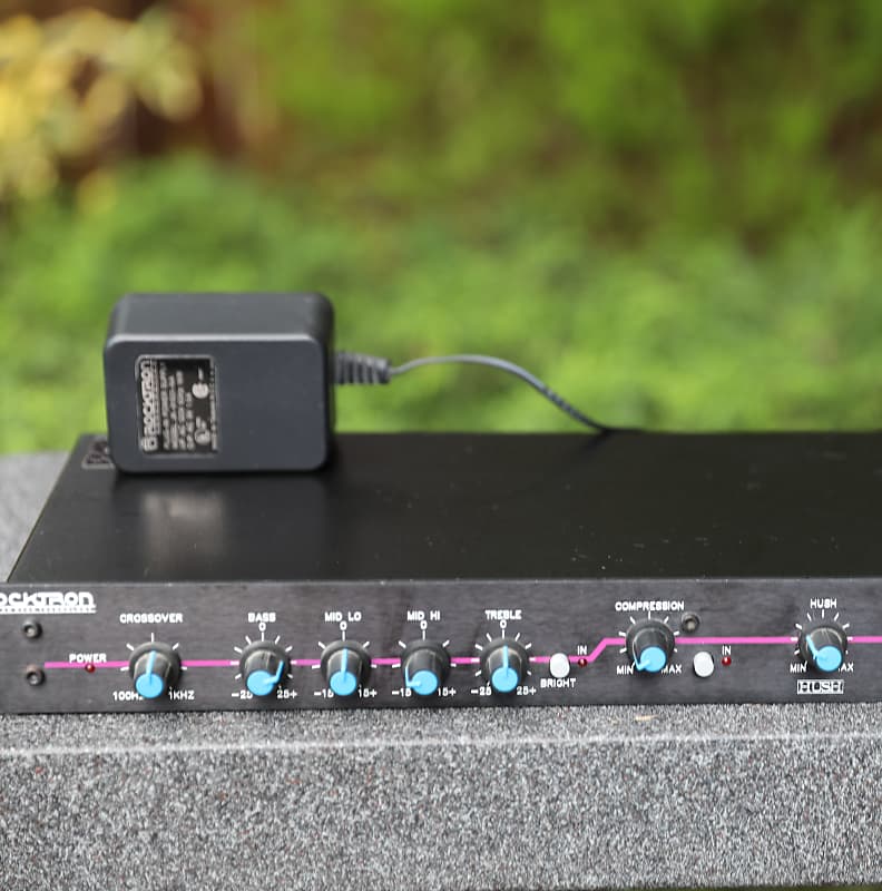 Rocktron BASS mAXE Aged Black | Reverb