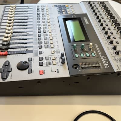 Yamaha O1V 16/24 channel Digital Mixer -Like New! | Reverb