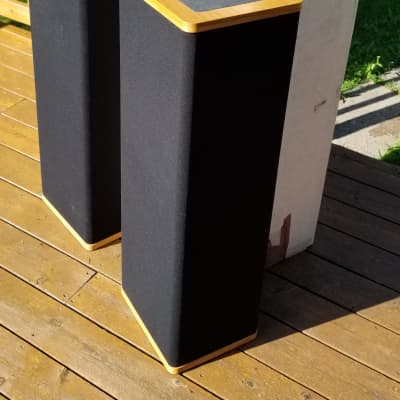 Vandersteen Model 1B | Reverb