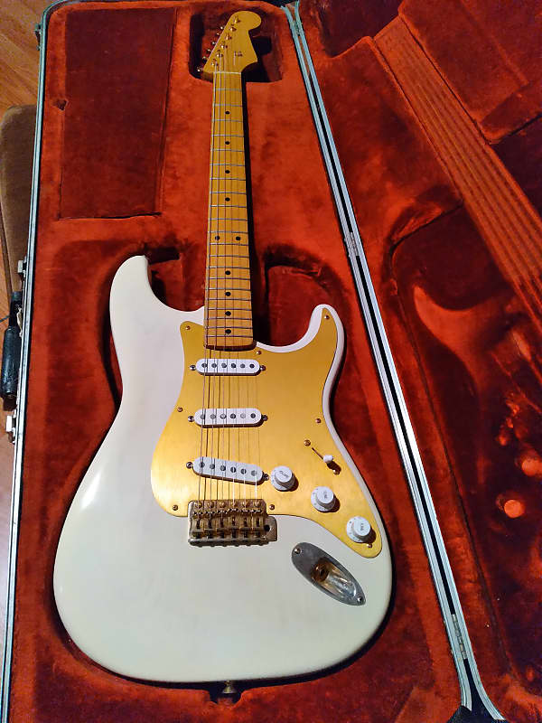 Stratocaster Gilmore clone blond white | Reverb