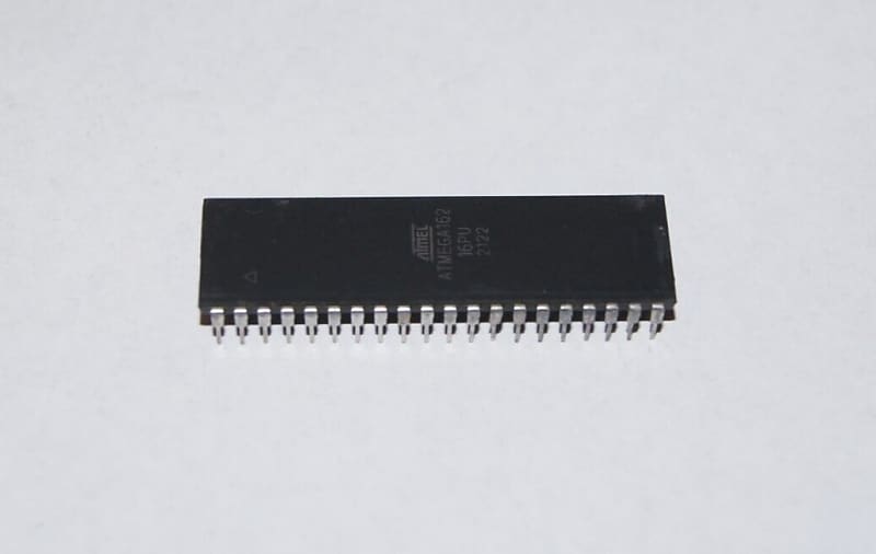 X0xb0x programmed Atmega 162 (IC3) with Mar0s 1.81 or Sokkos | Reverb
