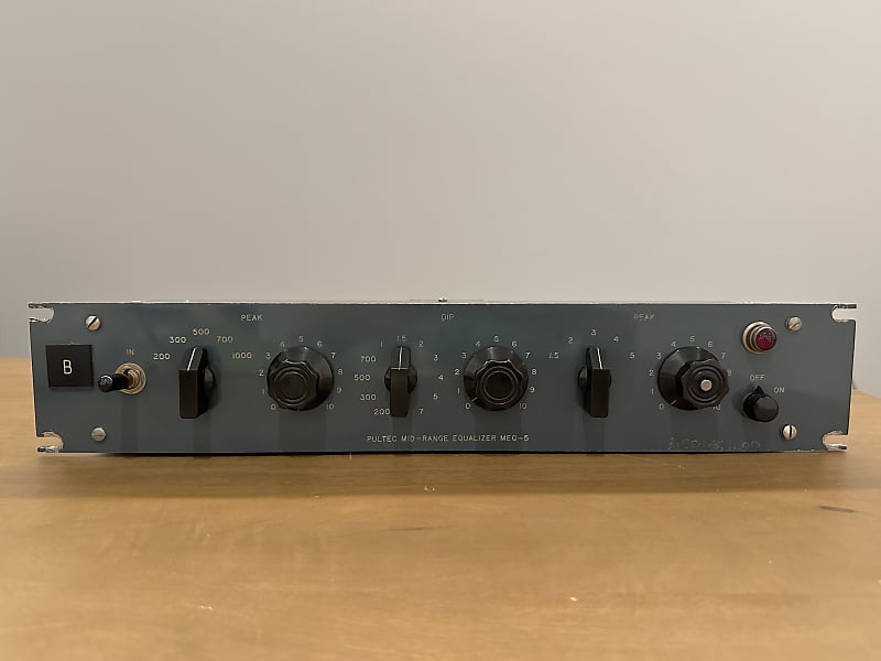 Vintage Pultec MEQ-5 Mid-Range Equalizer | Reverb Deutschland