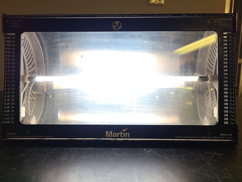 Lot of 4 Martin Atomic 3000 DMX Strobe 208v | Reverb