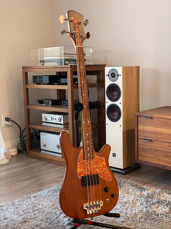 Serek Midwestern 2 Natural Fretless 4 String Short Scale | Reverb