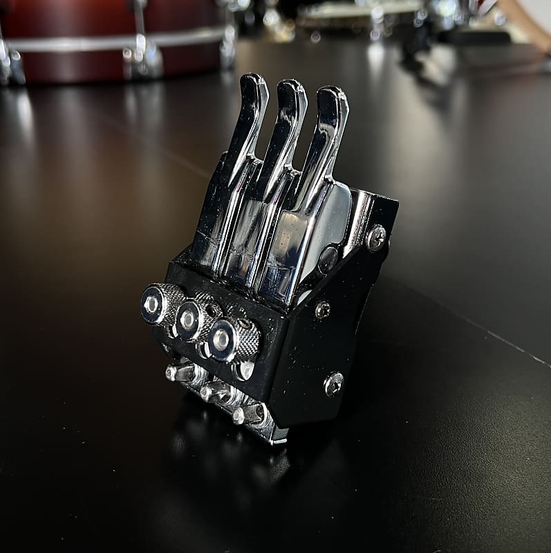 Pearl SR300 Symphonic Snare Drum Strainer | Reverb