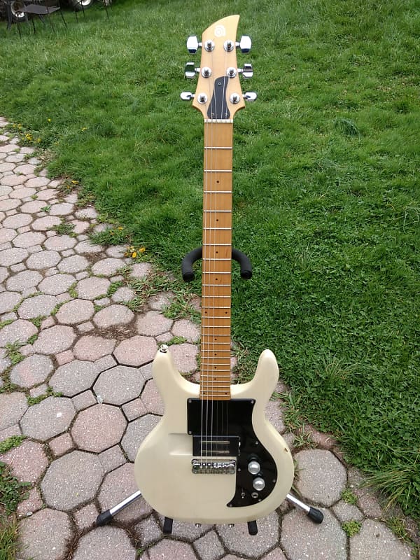 Ampeg Dan Armstrong AMG100 2009 Trans White | Reverb