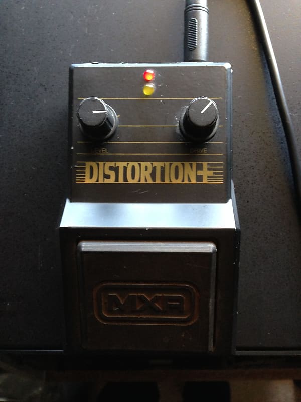 MXR Distortion + Plus 2000 1980 Black | Reverb