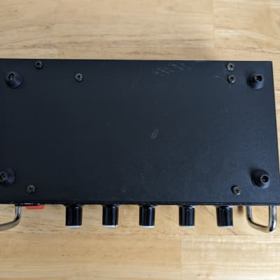 JHS Vintage Analogue Echo Chamber Delay Effects Unit | Reverb