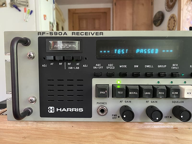 Harris RF- 590A HF Receiver | Reverb