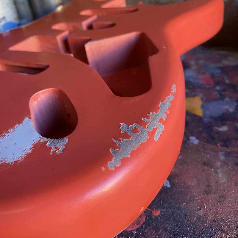 Stratocaster Body, Nitro paint, Fiesta red relic, 100% | Reverb France