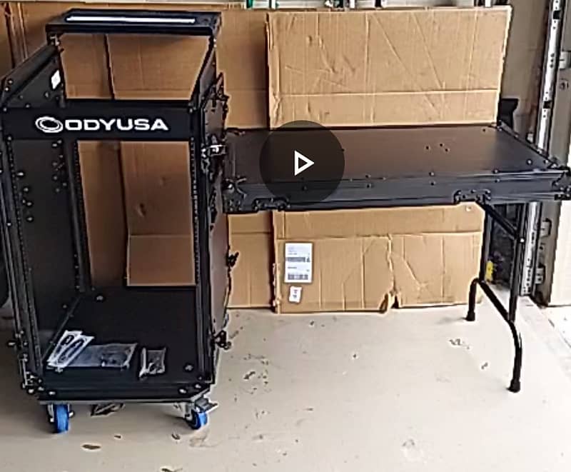 Odyssey Deluxe11U /16U with tabletop Pro Combo Rack Case | Reverb