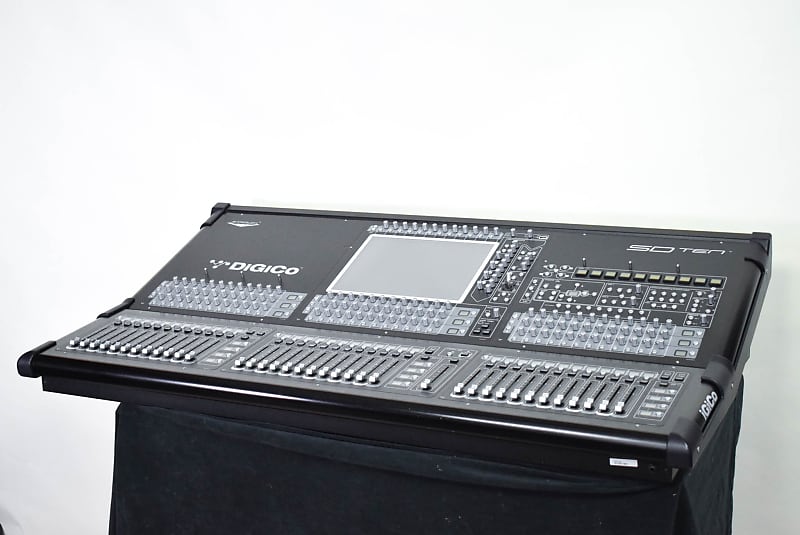 DiGiCo SD10 Digital Mixing Console with Waves and ST Optocore | Reverb