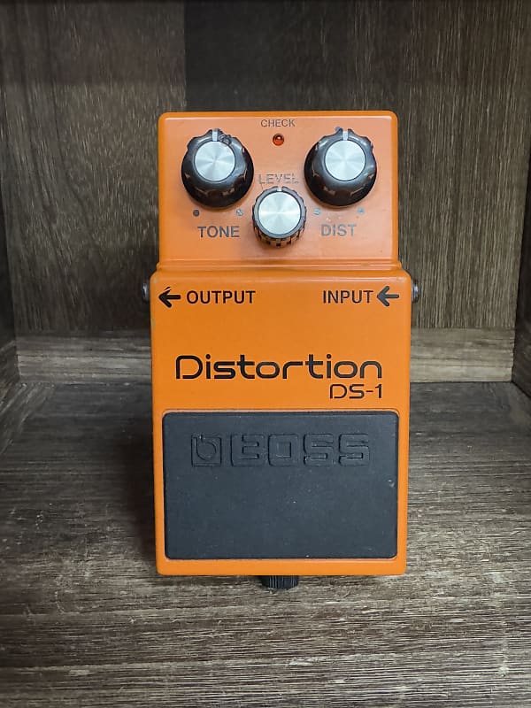 Boss DS-1 Distortion (Silver Label) 1994 - Present - Orange | Reverb