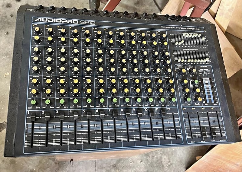Yorkville AudioPro SP12 2000s | Reverb