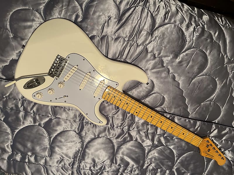 Haywire Custom Guitars Stratocaster 2020 - White | Reverb