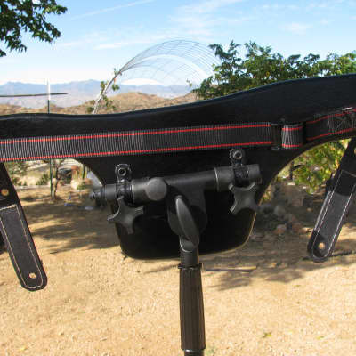 Walk up/Performer/Display Guitar Stand | Reverb