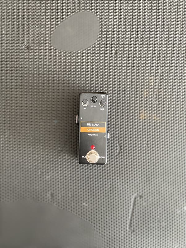 Mr. Black Mini Chorus | Reverb