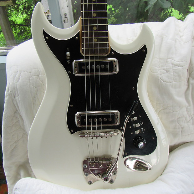 Hagstrom 2 60's White | Reverb