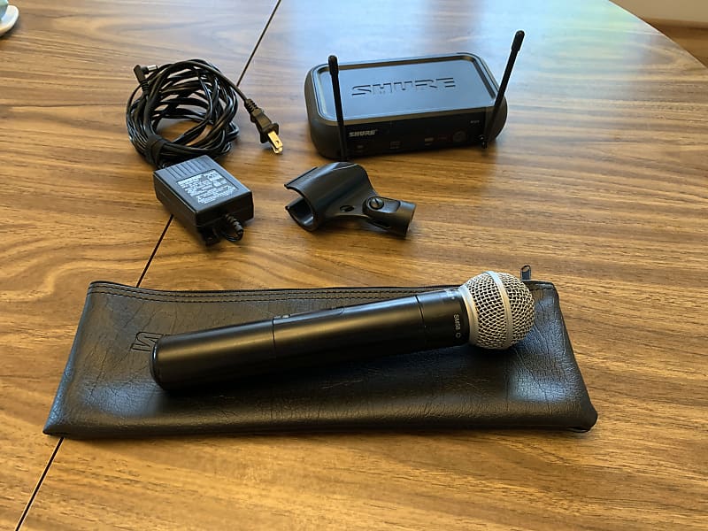 Shure PGX2 PGX4 Wireless Micrphone Transmitter and Receiver | Reverb