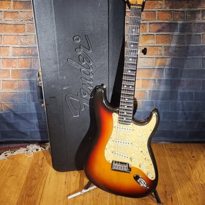Fender American Standard Stratocaster Black w/Tortoise Shell | Reverb