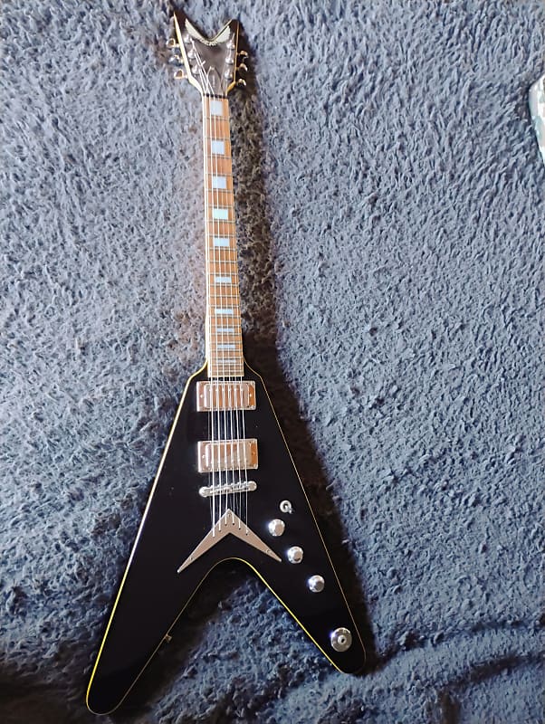 Dean V Platinum Late 90 early 2000 - Black | Reverb