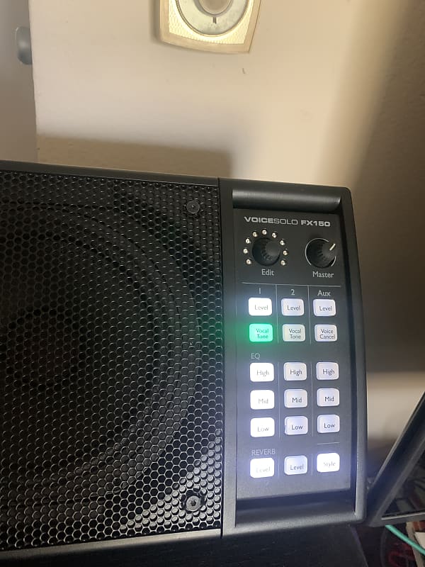 T.C. helicon fx 150 1999 - dark | Reverb