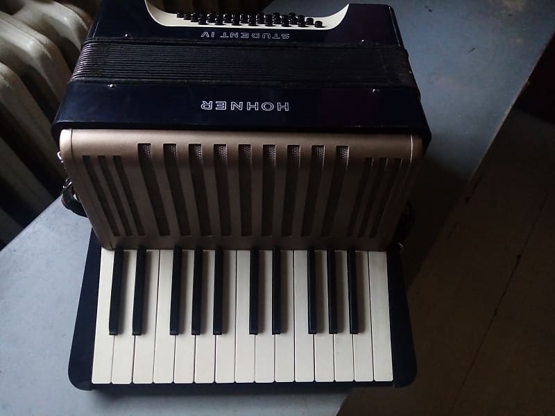 Hohner Student IV | Reverb