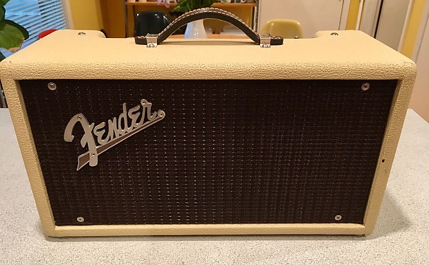 Fender Reverb Unit 1963 reissue Rare Blonde and Oxblood | Reverb