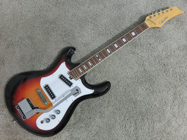 Vintage 1960s Silvertone Teisco Era Guitar Mosrite Shape | Reverb UK