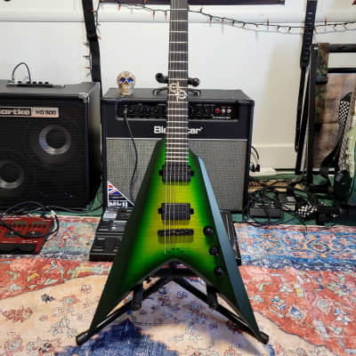 Solar V2.6LB 2021 - Lime Burst V guitar | Reverb