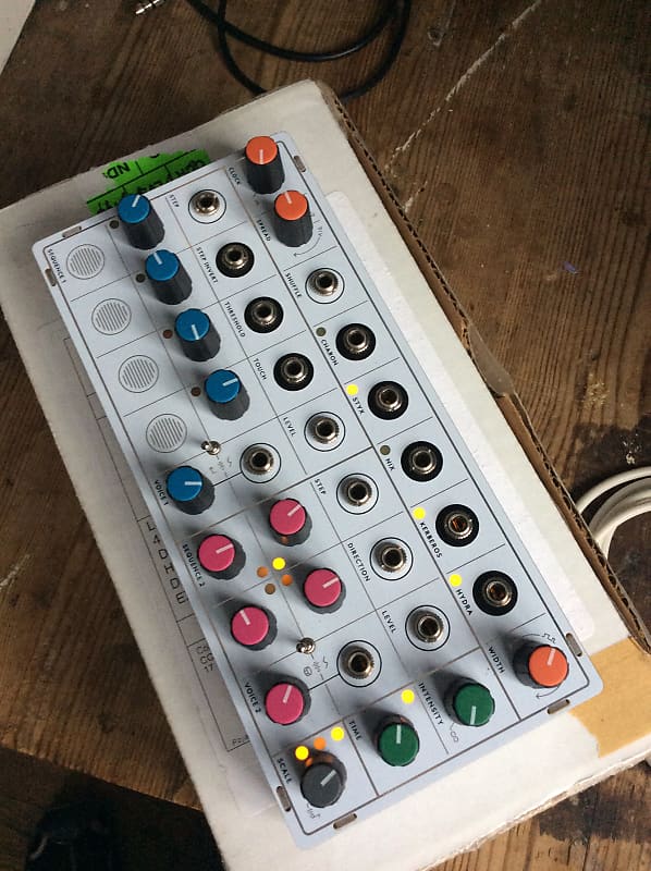 Modern Sounds Pluto 2022 - White | Reverb