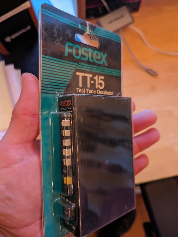 Fostex TT15 Tone Generator | Reverb