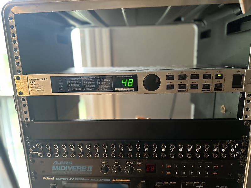 Behringer Modulizer Pro Early 00s Silver | Reverb