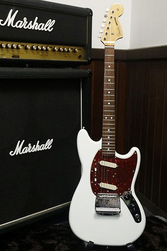 Fender 2021 collection MIJ Traditional 60s Mustang Olympic | Reverb
