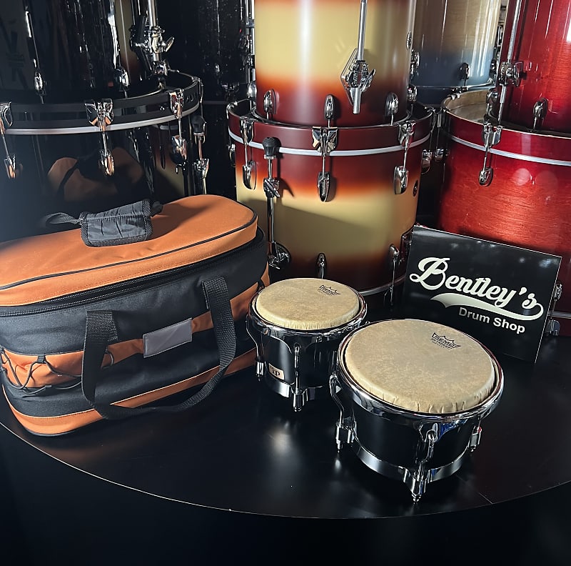 L.P. Latin Percussion Black Fiberglass Bongos w/Deluxe | Reverb UK