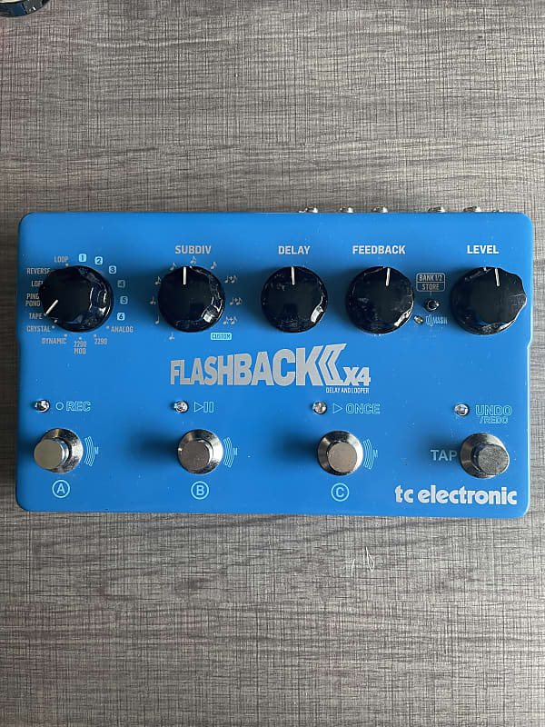 TC Electronic Flashback 2 x4 Delay and Looper 2010s - Blue | Reverb