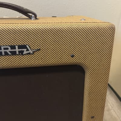 Victoria Regal II - Tweed | Reverb