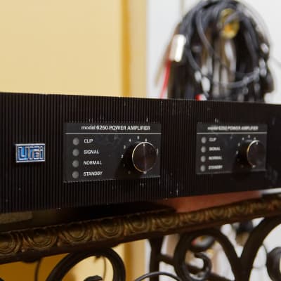Urei 6250 Rackmount 200w Stereo Speaker Power Amplifier | Reverb