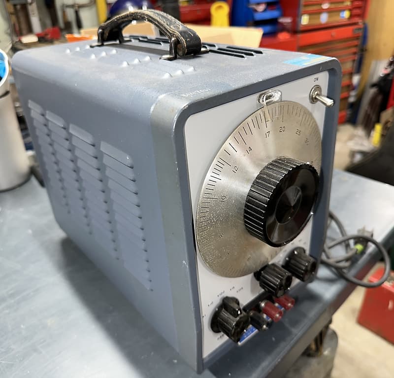 Vintage HEWLETT PACKARD ~ HP ~ 200CD Wide Range Oscillator ~ | Reverb