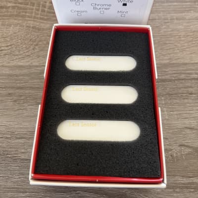 Lace Sensor Gold Single Coil Pickup 3-pack 2021 - White | Reverb