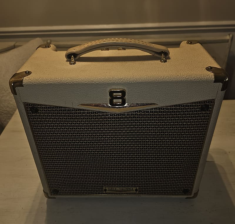 Crate V8 Class A Tube Amp Small Combo Cream | Reverb