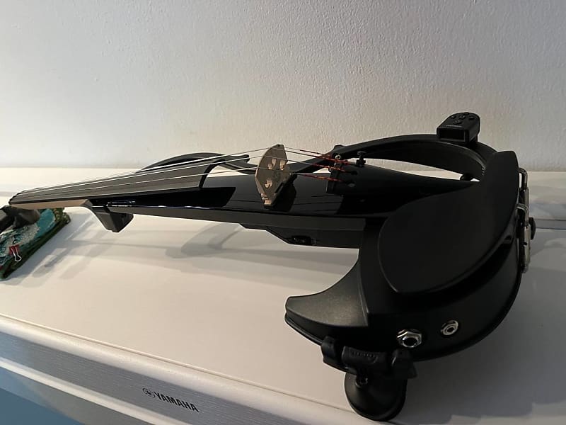 Yamaha Electric SV-200 Violin | Reverb