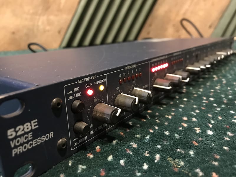 Symetrix USA 528E Rackmount Single-Channel Voice Processor | Reverb