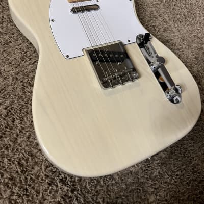 Fender Telecaster Fully Bound 1962 Custom Reissue Three Tone | Reverb