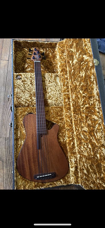 Rob Allen Mouse fretted 30-5 Five String Short Scale Bass | Reverb