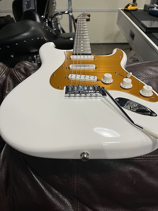 Strat Style Custom Guitar by SNB Guitars | Reverb