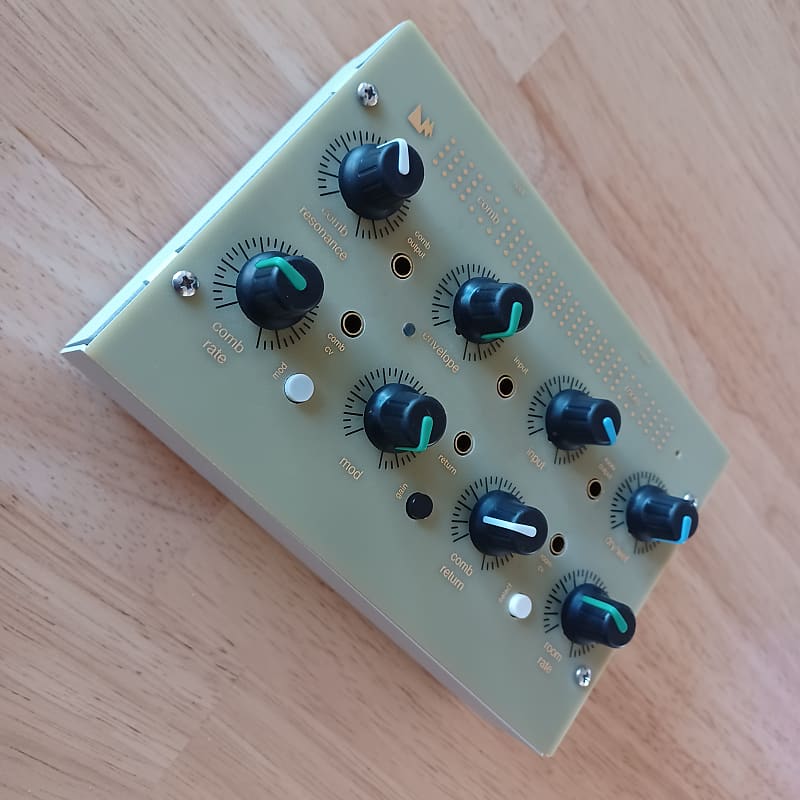 Lorre Mill Comb Room | Reverb