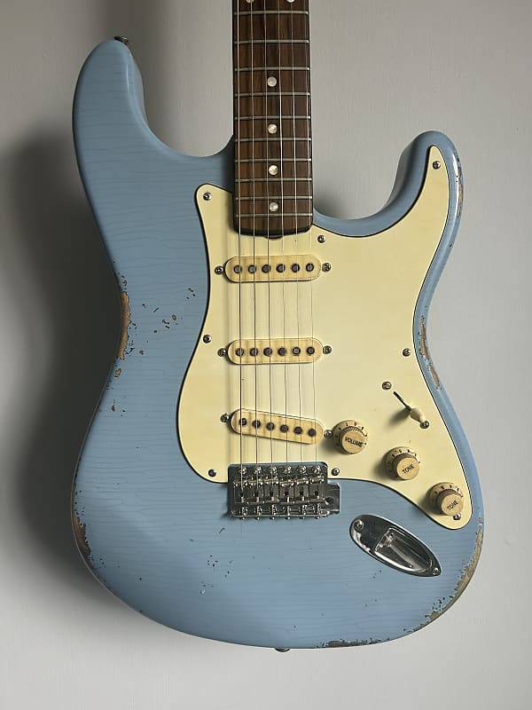 Custom Build Hand-Reliced Strat with Fender V-Mod Pro-1 | Reverb