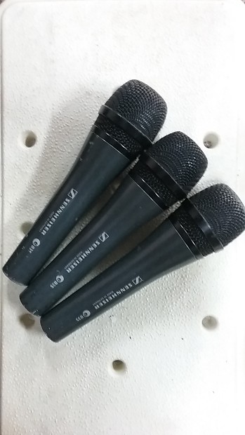 Sennheiser e835 Dynamic Handheld Cardioid Microphones | Reverb UK