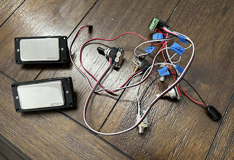 EMG 60X / 81X Guitar Pickup Set | Reverb